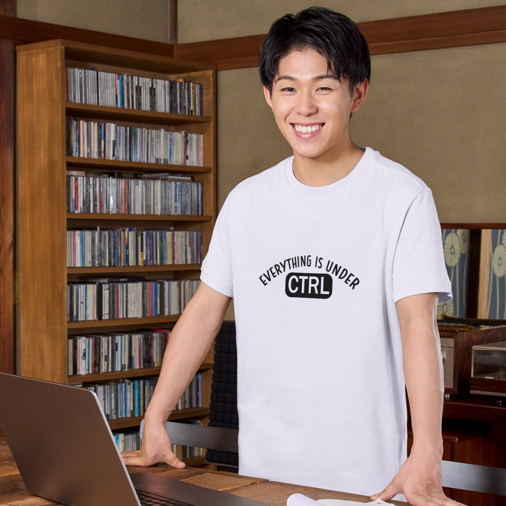 T-Shirt - Under Control - Pass Ka Bazaar – Pass Ka Bazar